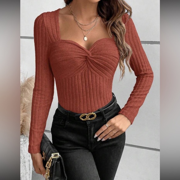 Tops | Luxe Twist Front Top | Poshmark